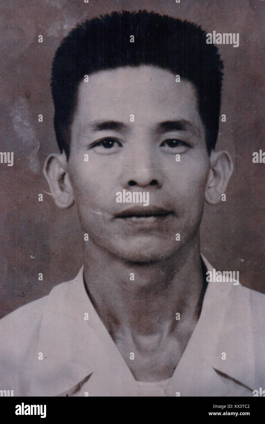 The title is unclear or ambiguous, preventing a factual description ...