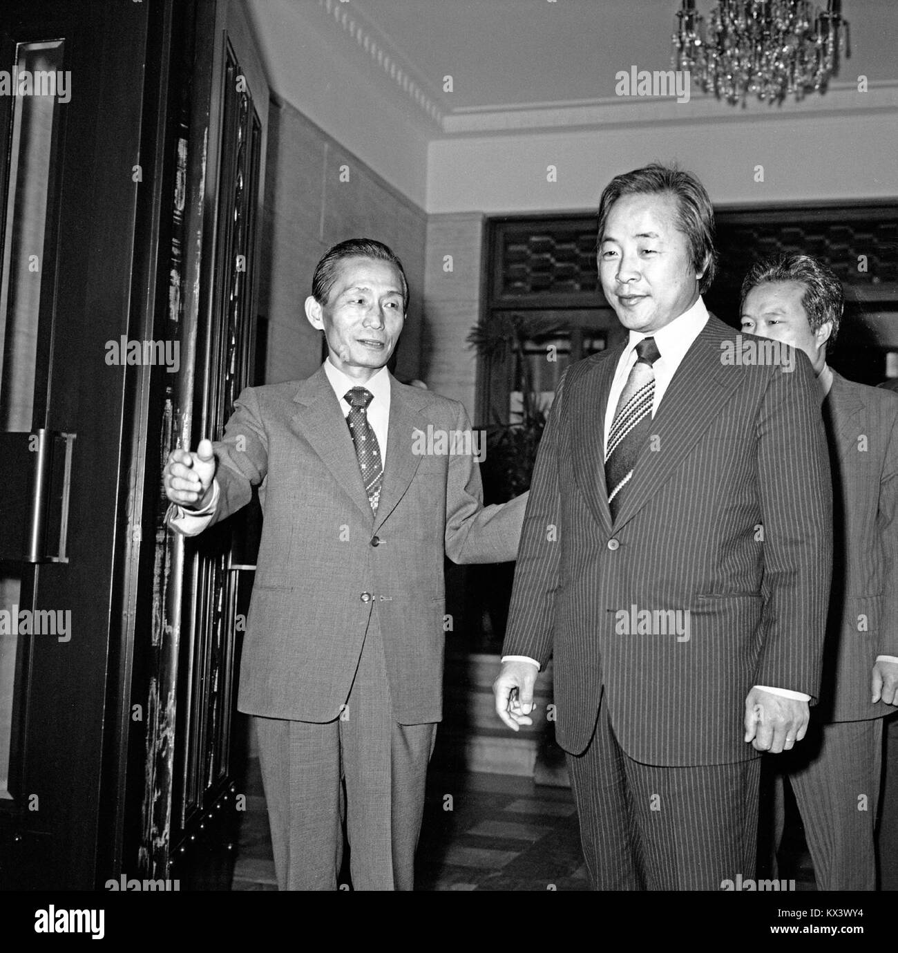 A photograph capturing President Park Chung-hee meeting with Kim Young ...