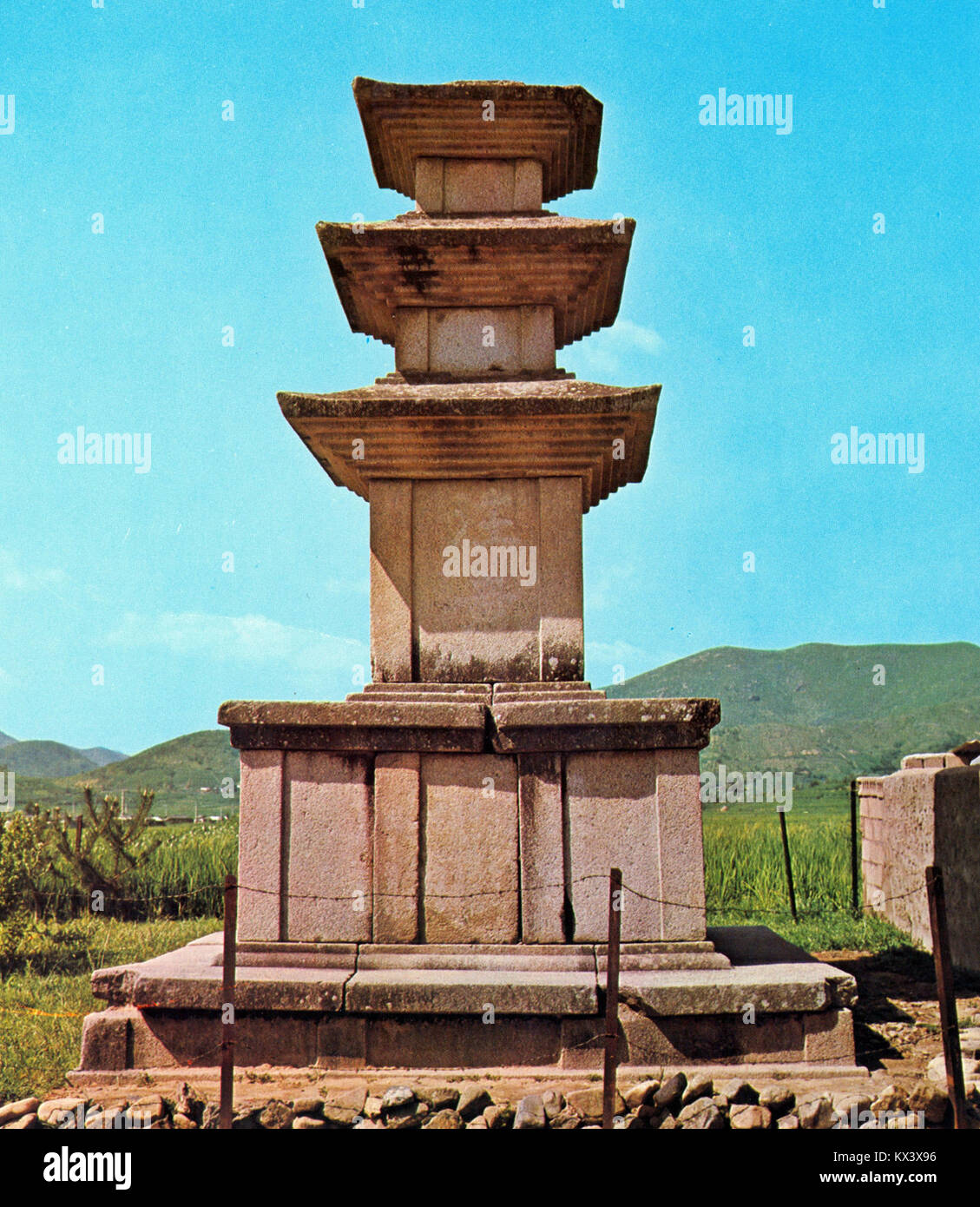 The three-story stone pagoda at Bonggiri, Cheongdo, South Korea ...