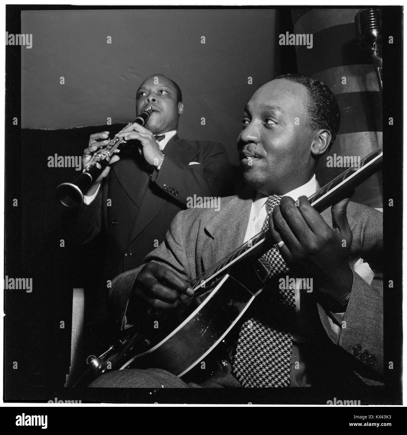 Barefield eddie hi-res stock photography and images - Alamy