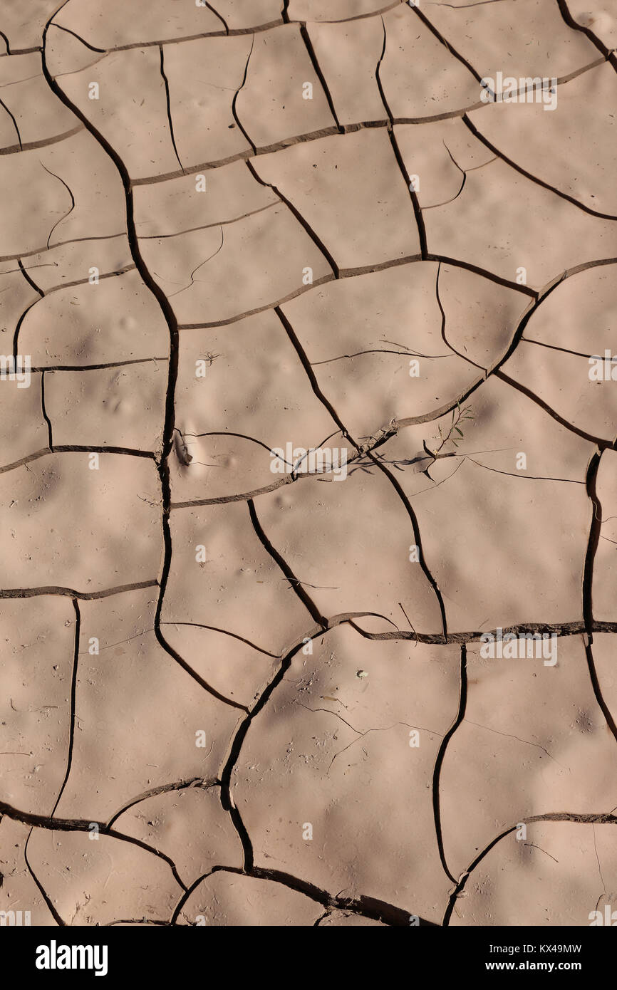 Soft desert ground hi-res stock photography and images - Alamy