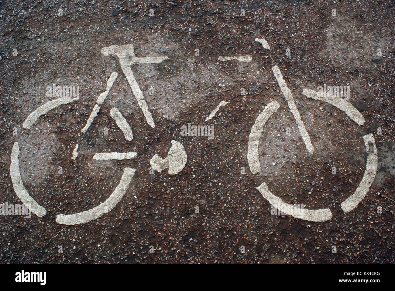 Bicycle stop on the road white sign Stock Photo - Alamy