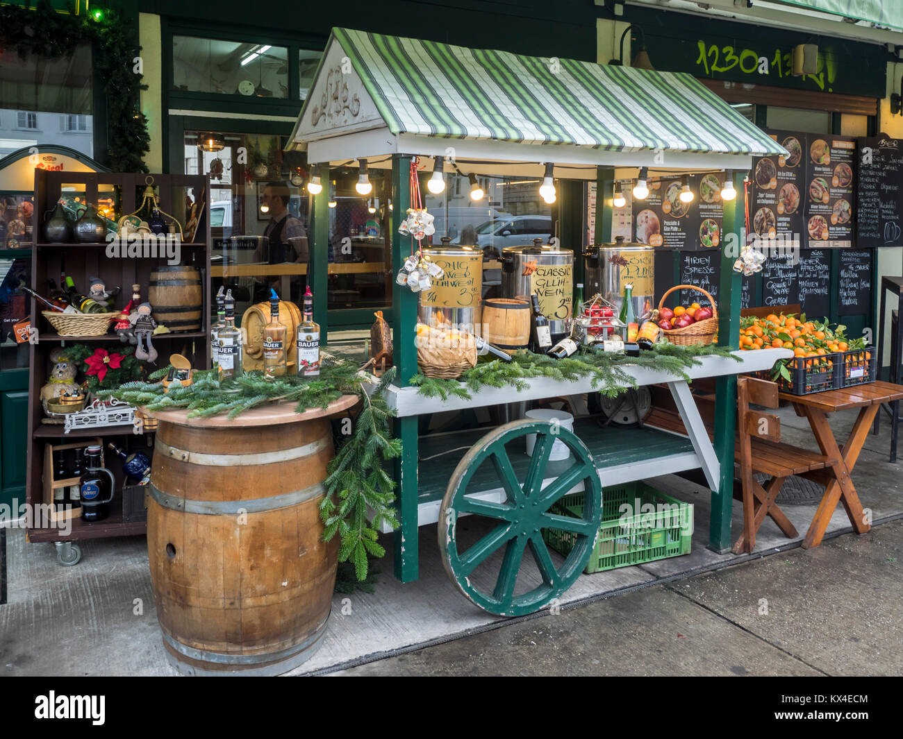 Market Barrow Stall Stock Photos & Market Barrow Stall Stock Images - Alamy