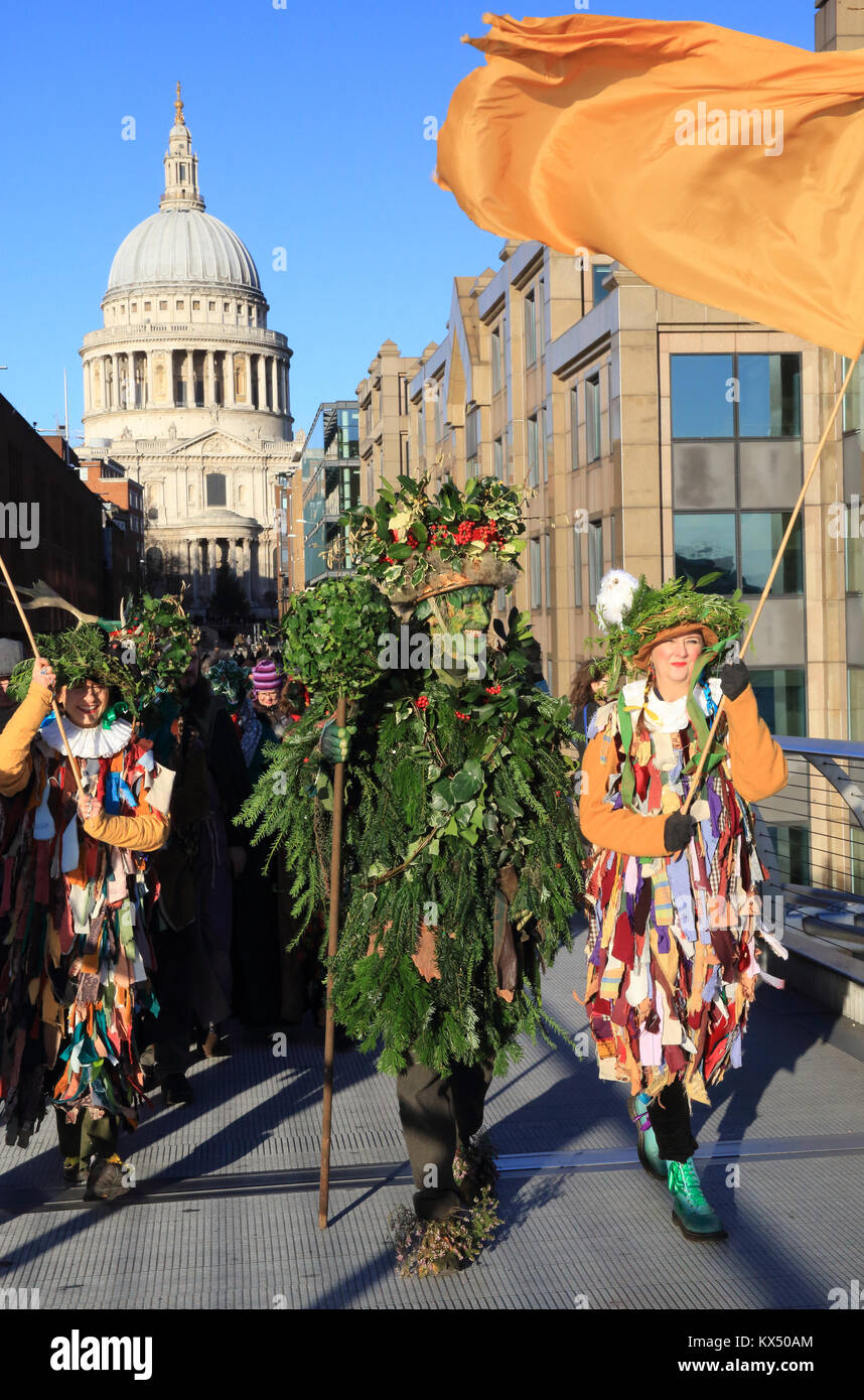 London, UK. 07th Jan, 2018. Twelfth Night celebrations in London on Jan ...