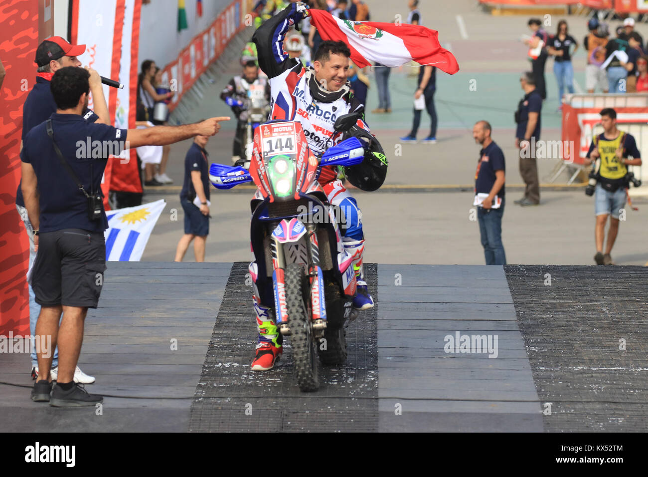 Lima, Lima, Peru. 6th Jan, 2018. RALLY - DAKAR - START - STAGE 1.Arturo ...