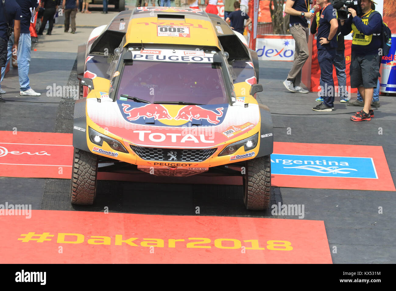 Lima, Lima, Peru. 6th Jan, 2018. RALLY - DAKAR - START - STAGE 1 ...