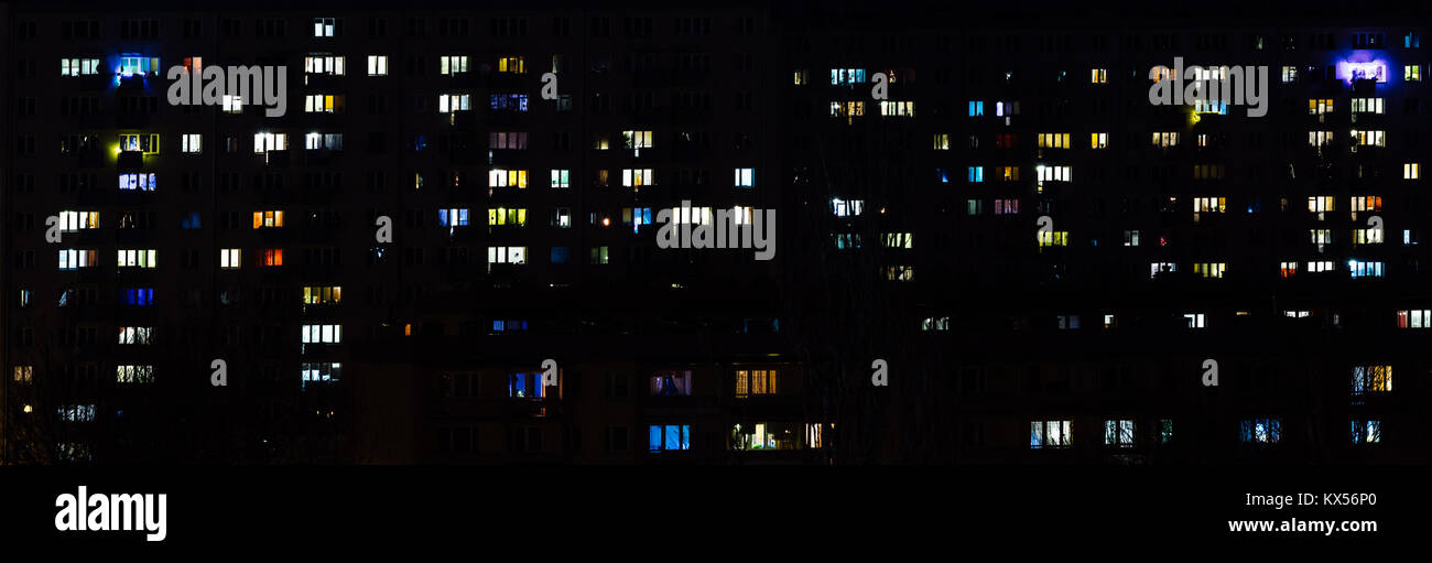 Light colored buildings hi-res stock photography and images - Alamy