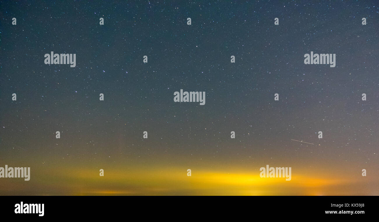 Night sky and stars with long exposure Stock Photo - Alamy