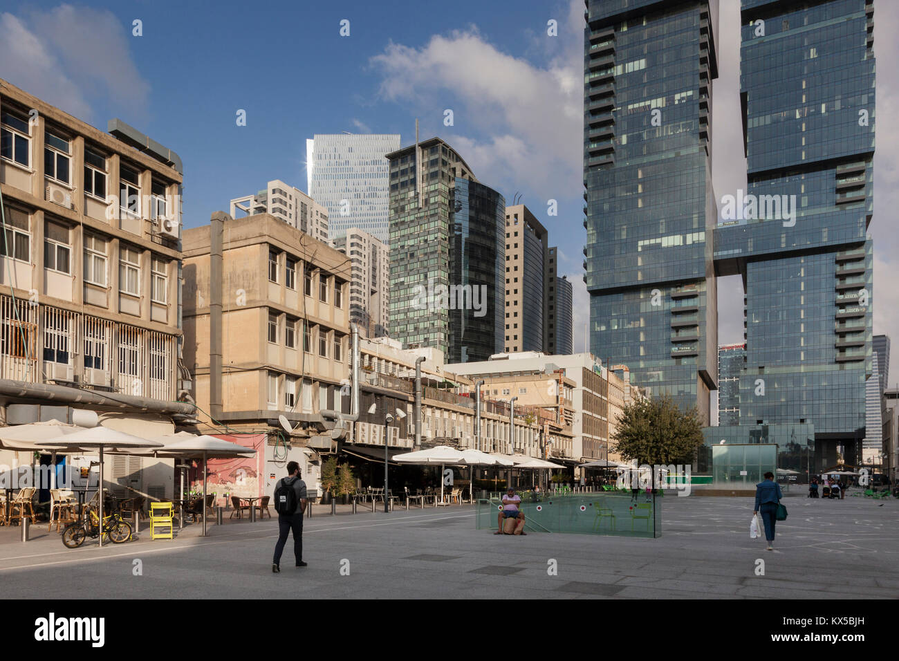 Old tel aviv hi-res stock photography and images - Alamy