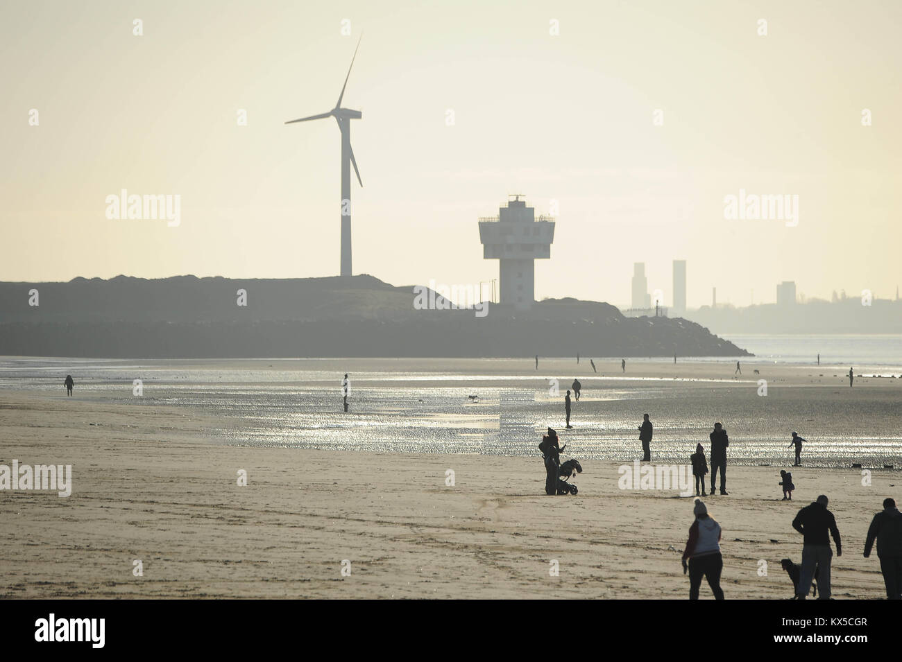 Photos of crosby beach hi-res stock photography and images - Alamy