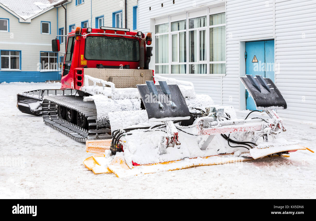 Technology snow crawler hi-res stock photography and images - Alamy