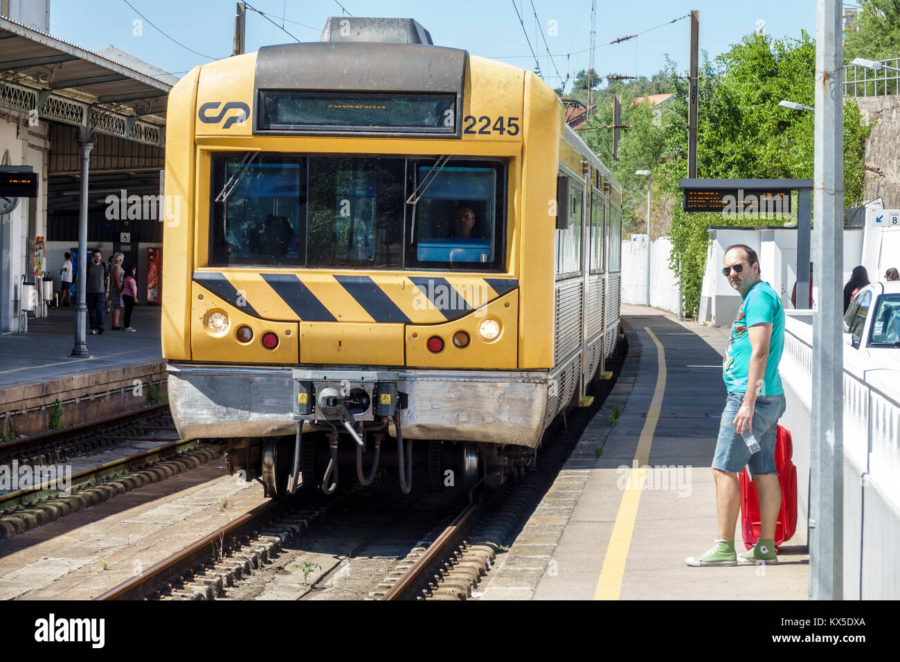 Coimbra Portugal,Coimbra B,Comboios de Portugal,railway,local train ...