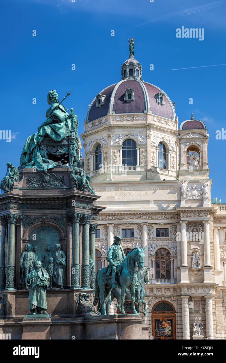 Naturhistorisches Museum (Natural History Museum) with park and ...