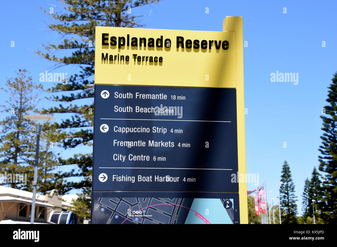 Cappuccino signs hi-res stock photography and images - Alamy