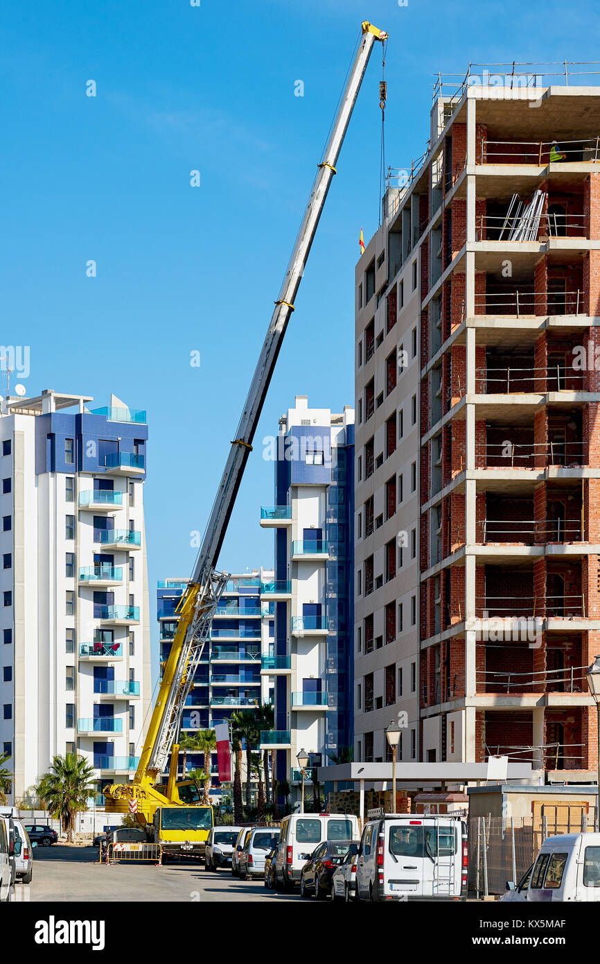 Brick built building construction house hi-res stock photography and ...