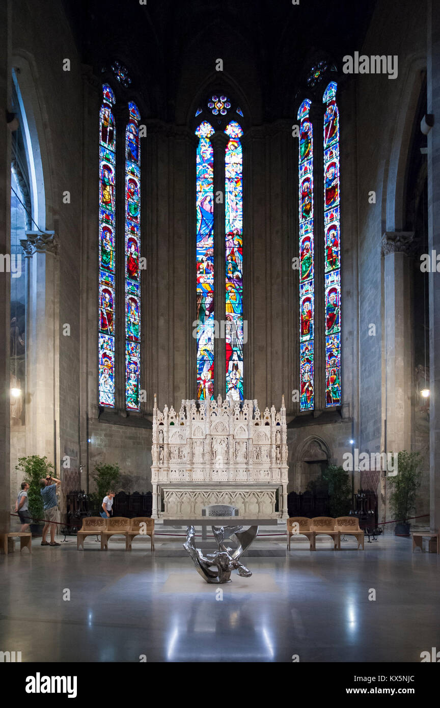 Italian Gothic Arch of St. Donatus in Cattedrale dei Santi Pietro e ...