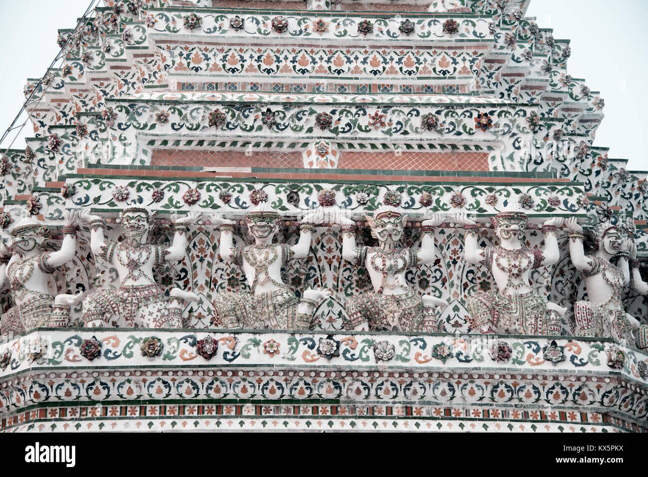 Seashells and bits of Porcelain decorative tile pattern at main Prang ...