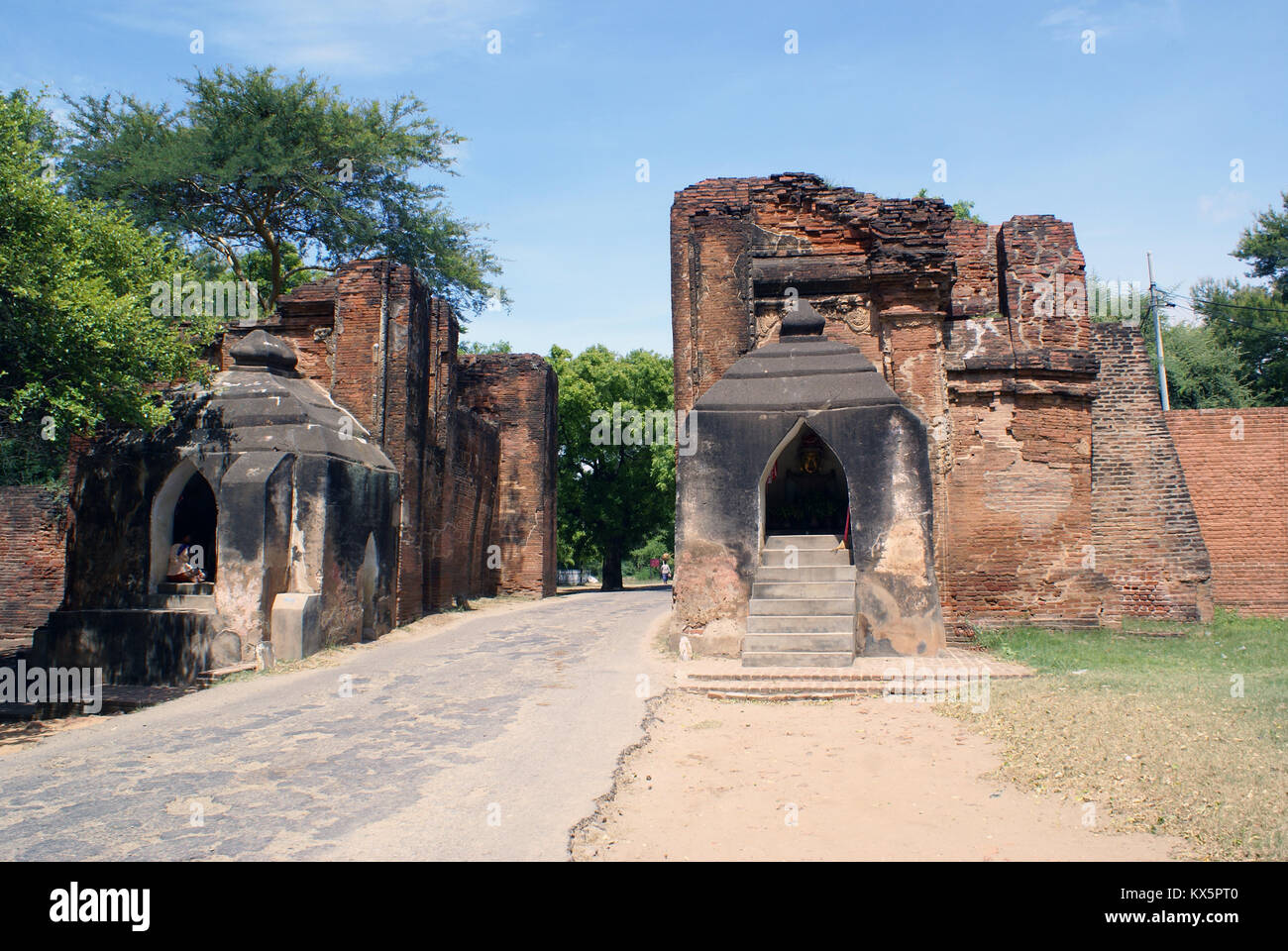 City gate of Old Bagan, Myanmar, Burma Stock Photo - Alamy