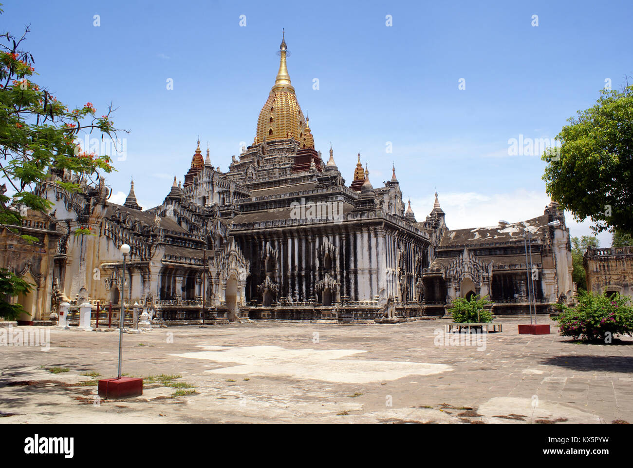 Golden spire and Ananda temple in Bagan, Myanmar Stock Photo - Alamy