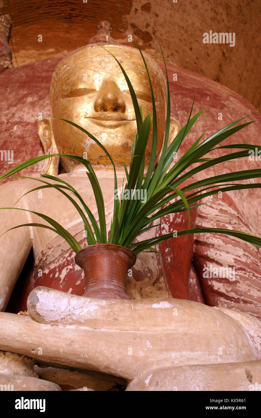 Buddha ib buddhist temple in Bagan, Myanmar Stock Photo - Alamy