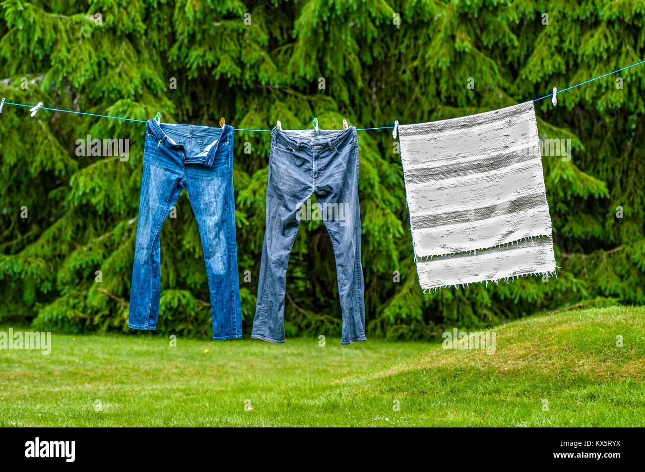 Hanging rug line hi-res stock photography and images - Alamy