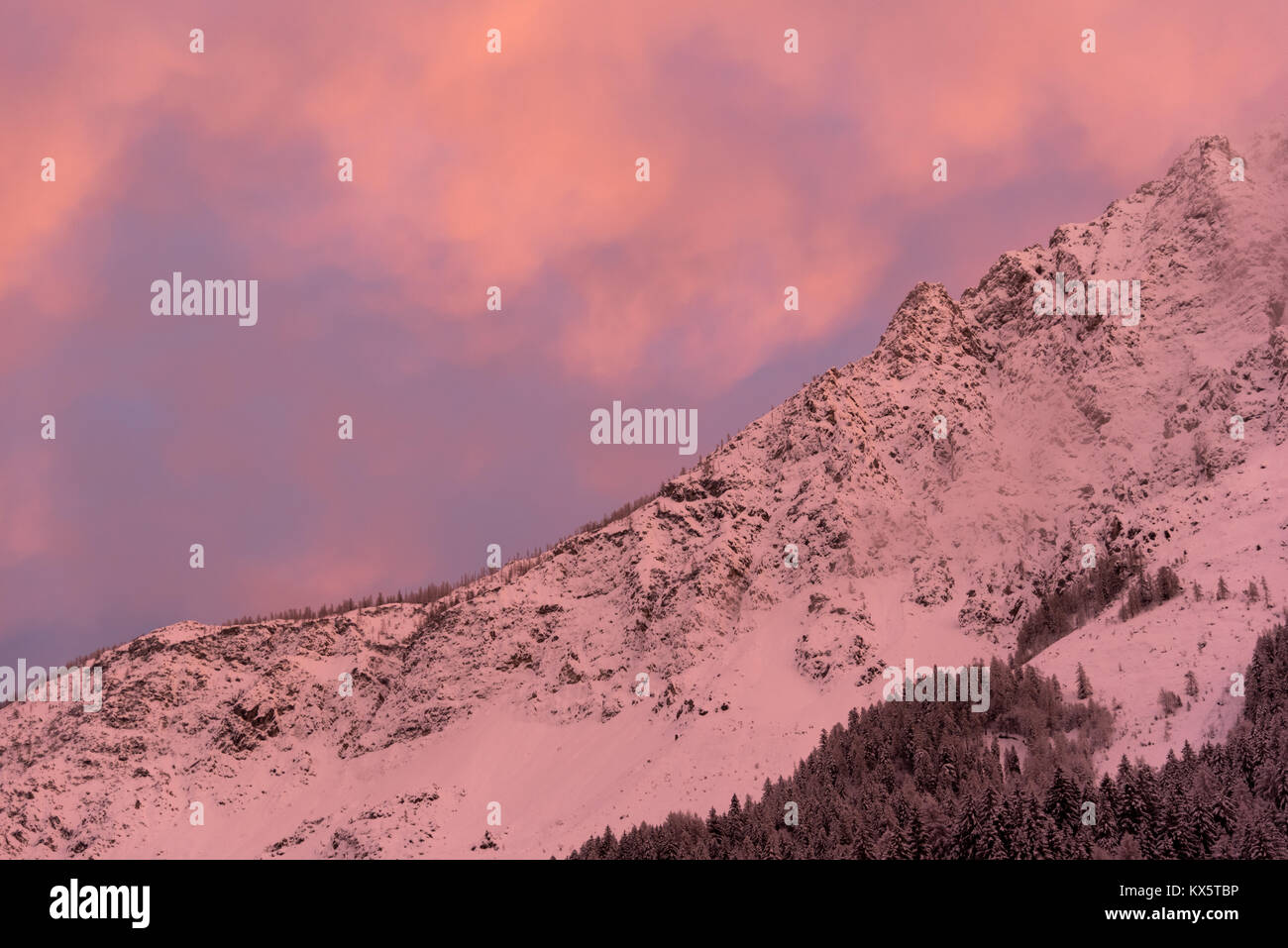 Rose sunset over the Dolomites Italy Stock Photo - Alamy