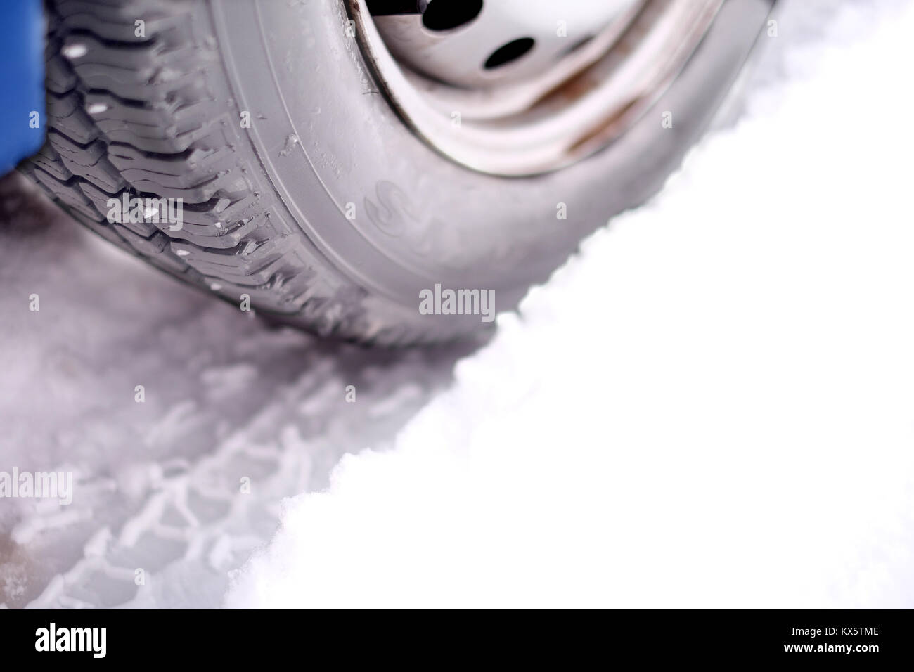 Snow Tyres Stock Photos & Snow Tyres Stock Images - Alamy