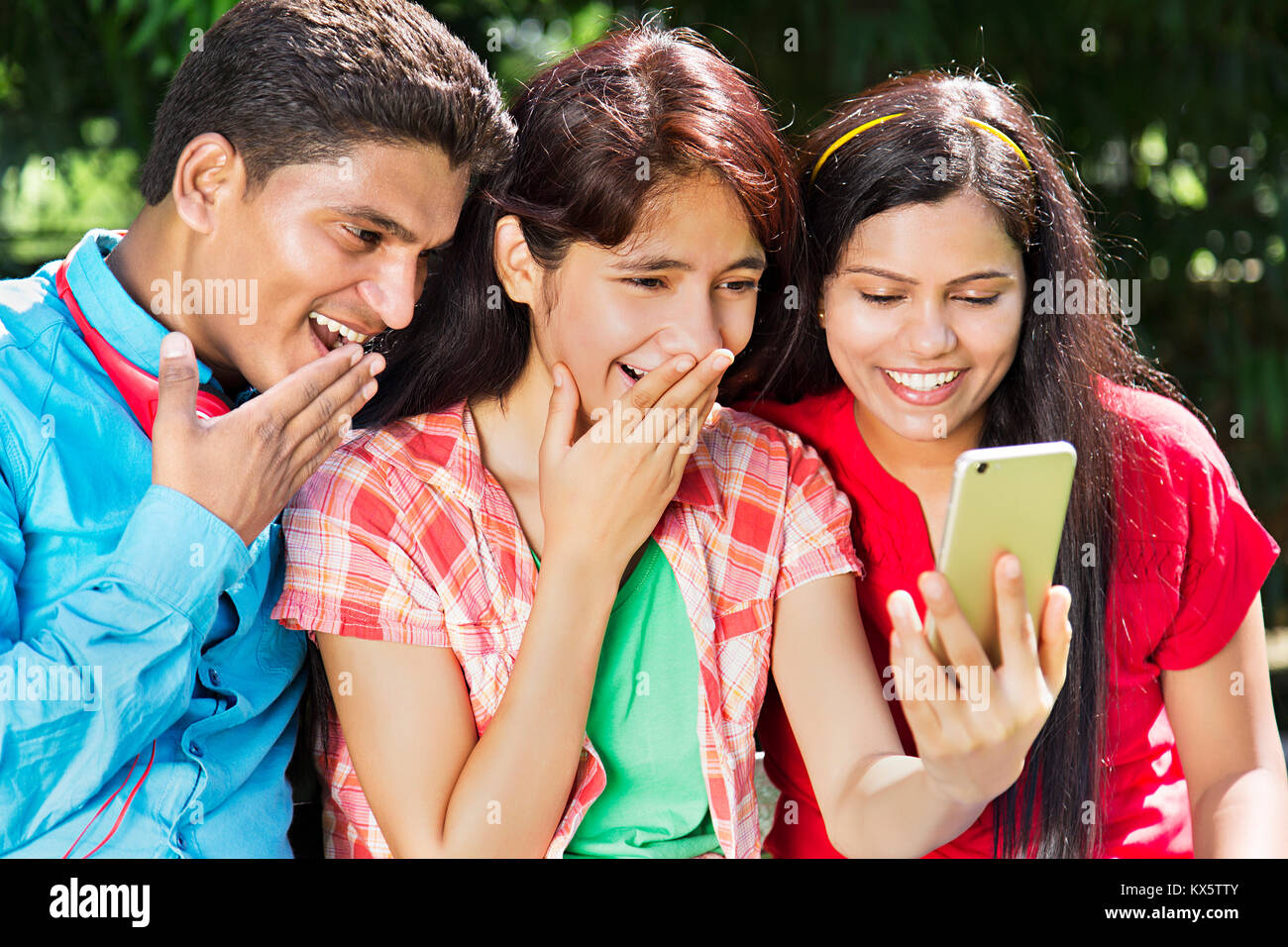 Indian girls laughing hi-res stock photography and images - Alamy