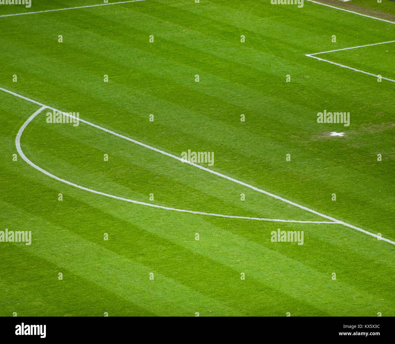 green grass soccer playing field Stock Photo - Alamy