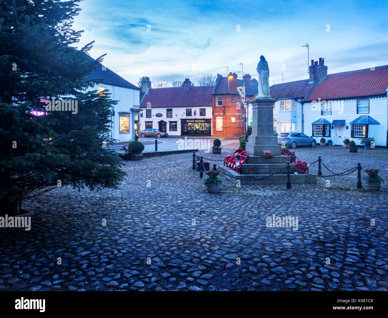 Boroughbridge war memorial hi-res stock photography and images - Alamy