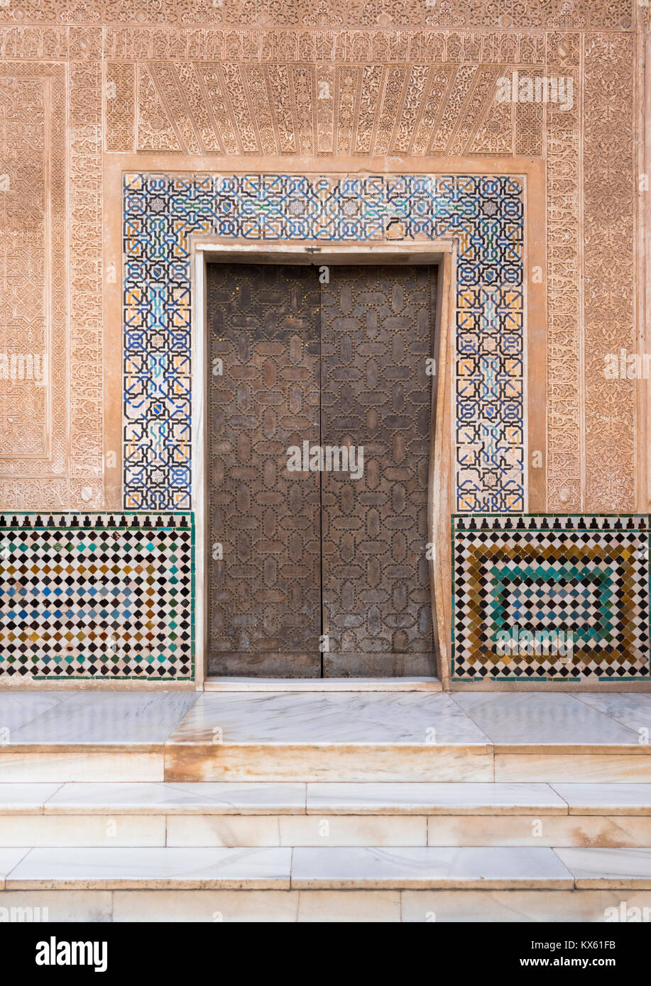Alhambra tiles door hi-res stock photography and images - Alamy