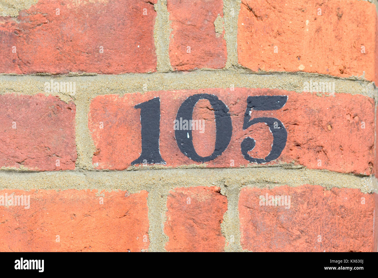 House number 105 painted sign hi-res stock photography and images - Alamy