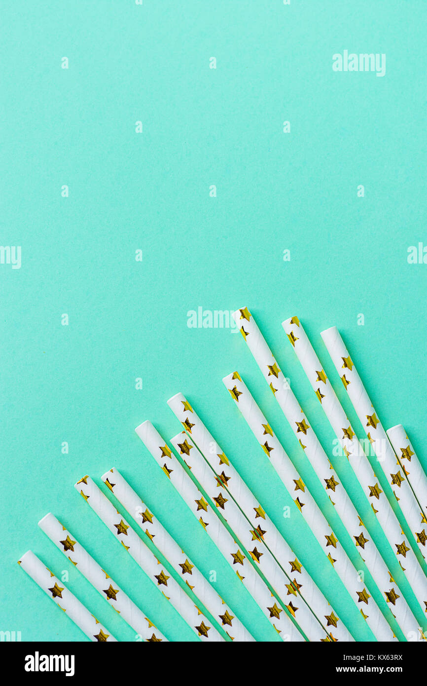 Elegant White Paper Drinking Straws with Golden Stars Pattern Scattered ...