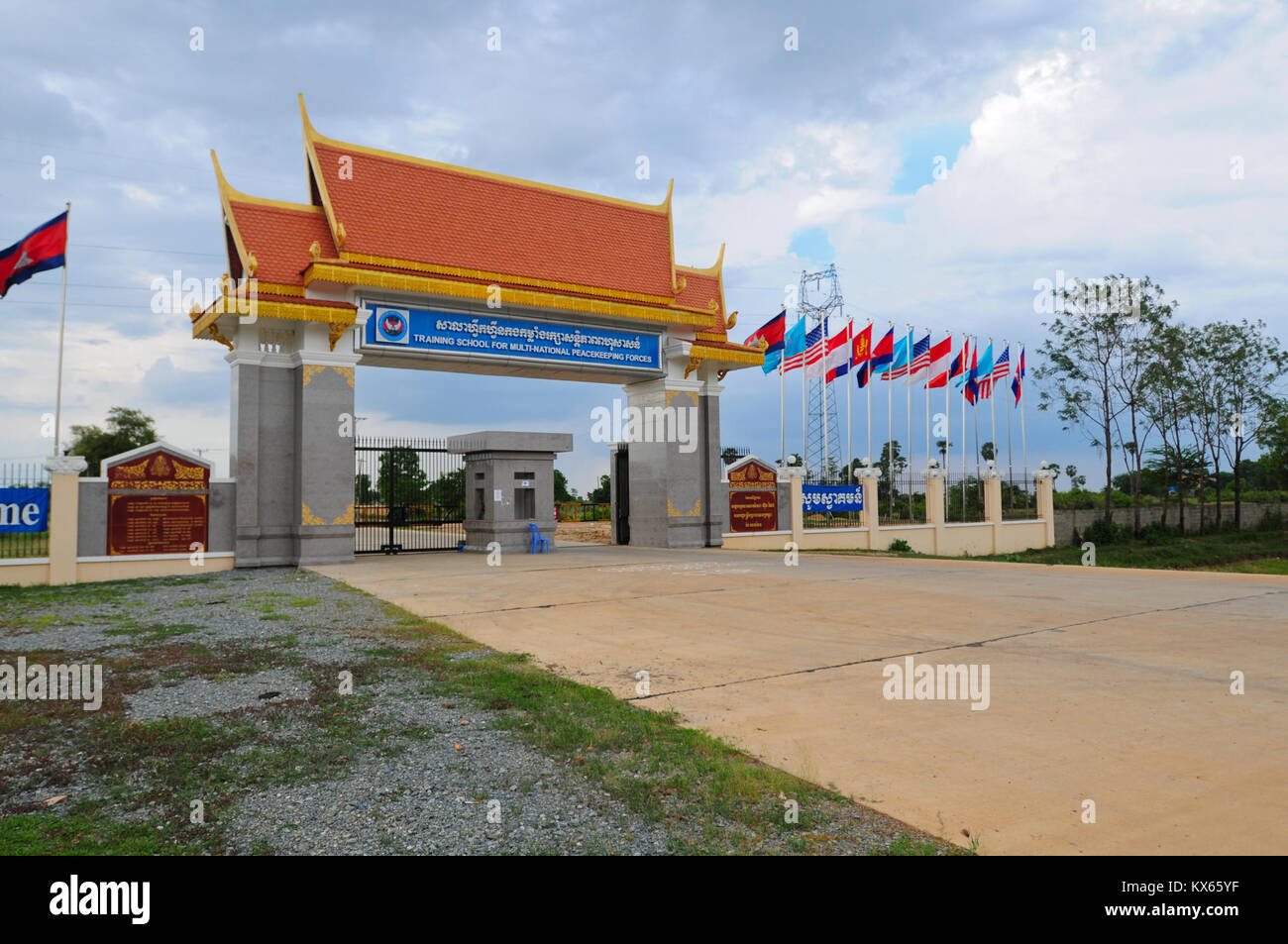 AMPONG SPEU PROVINCE, Cambodia - Angkor Sentinel 2011 officially opened ...