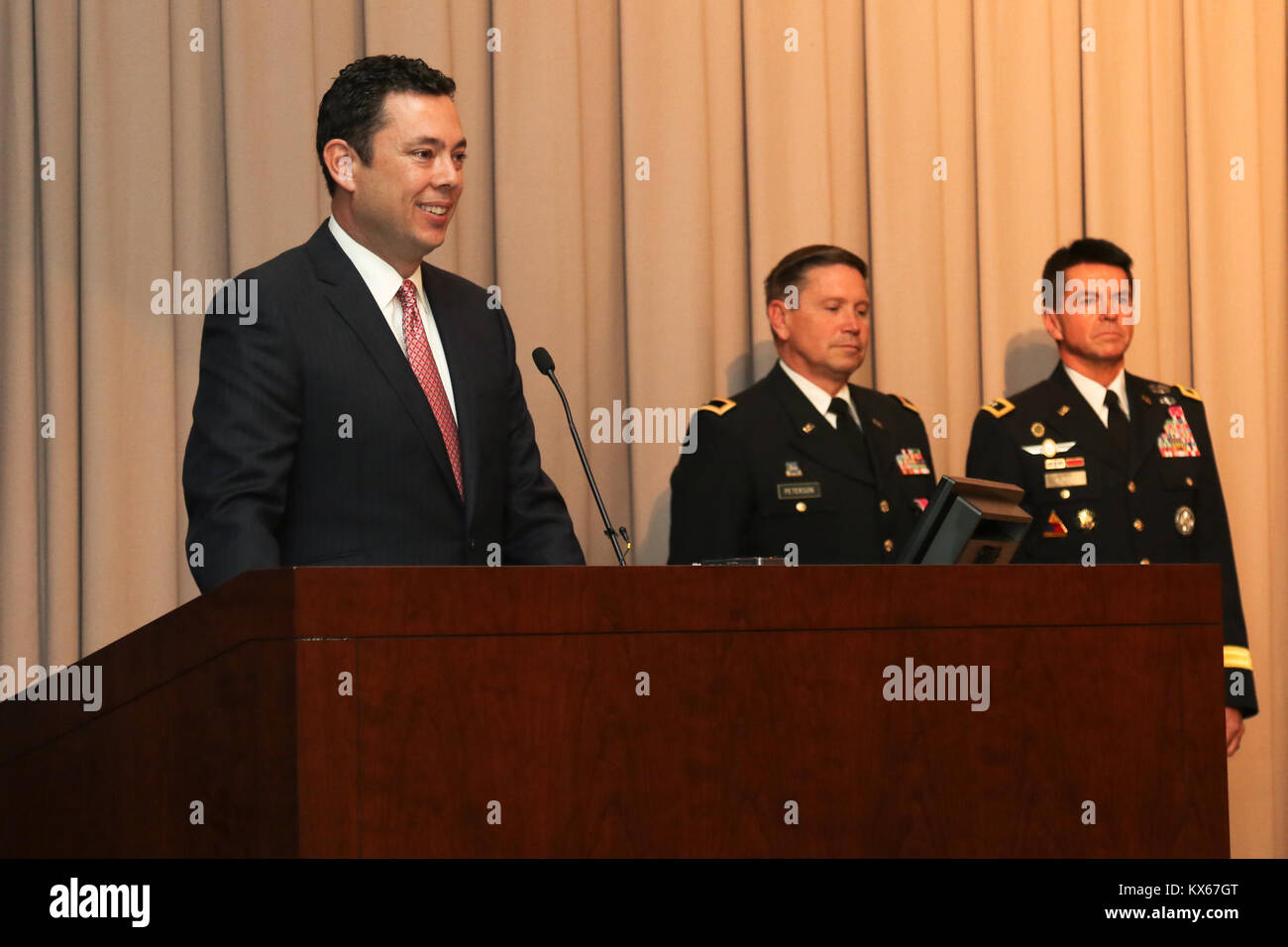 Brig. Gen. Val Peterson retirement ceremony 11-5-16 Stock Photo - Alamy