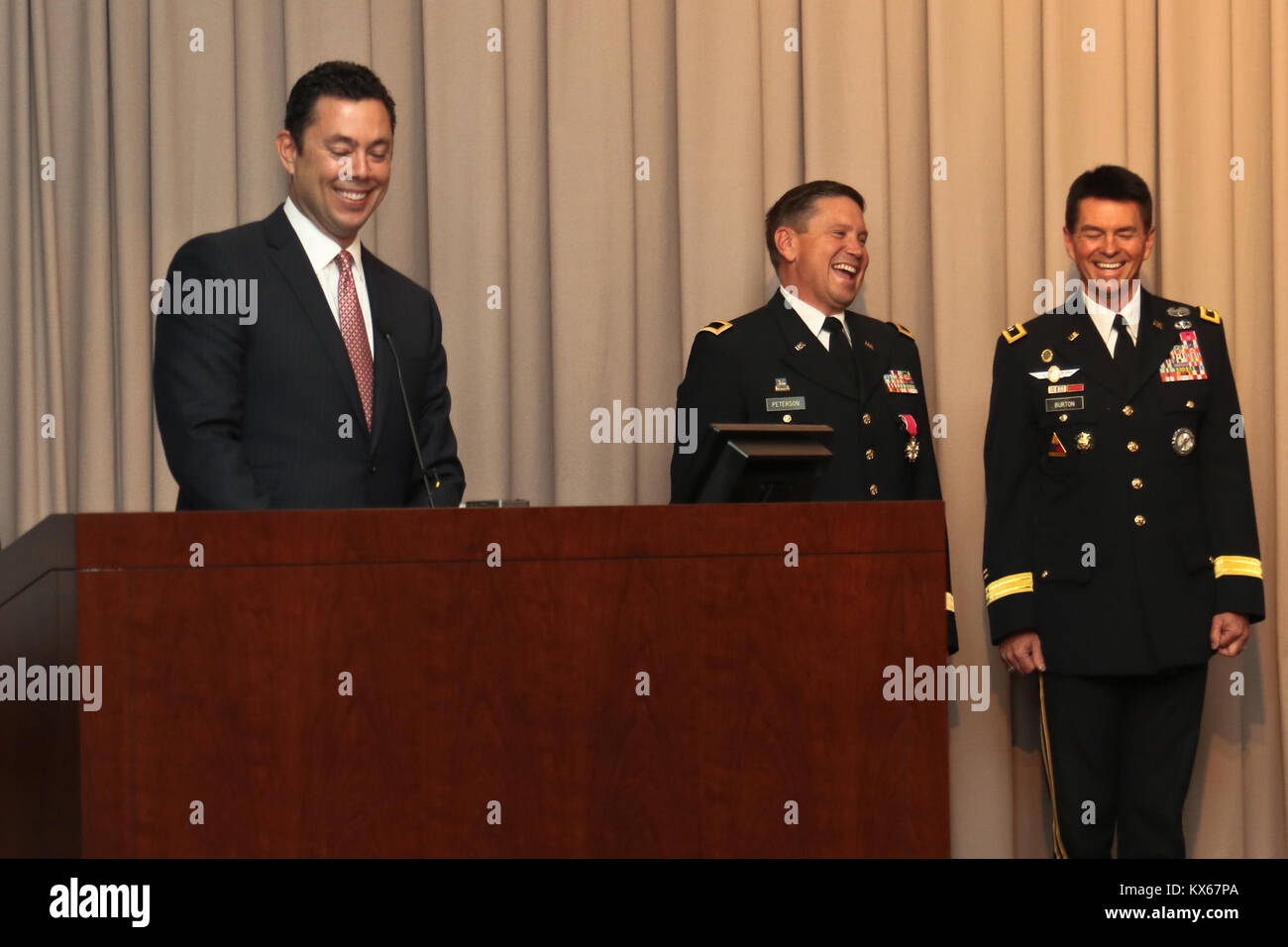 Brig. Gen. Val Peterson retirement ceremony 11-5-16 Stock Photo - Alamy