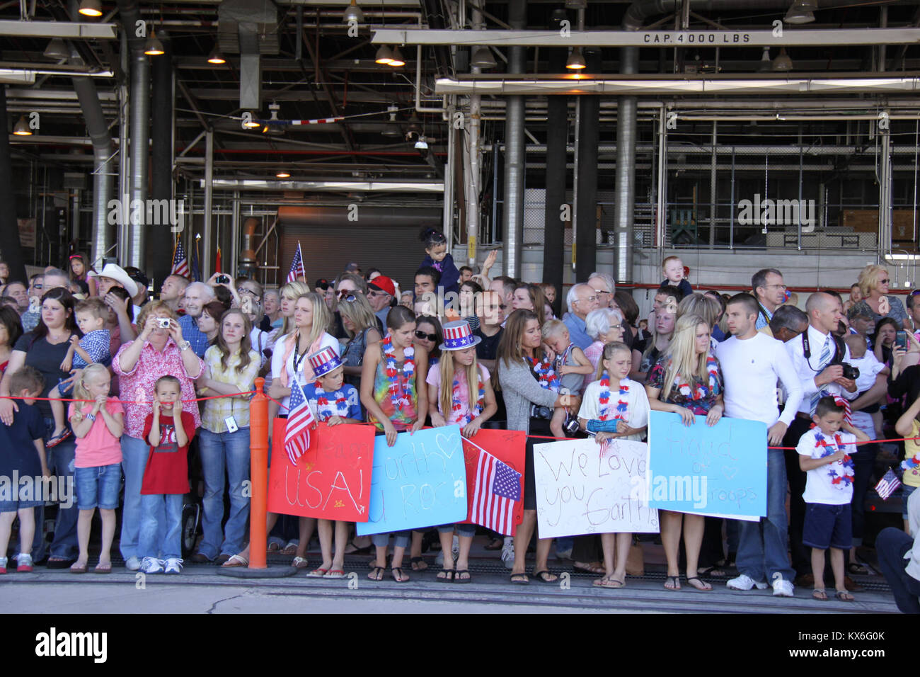 The approximately 150 Soldiers of the Utah National Guard's 624th ...