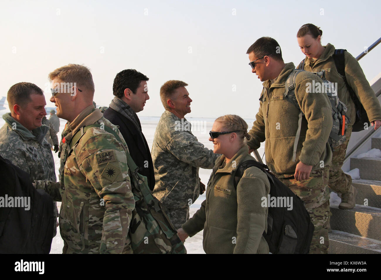 Soldiers of the Utah Army National Guard's1-211th Aviation Return to ...