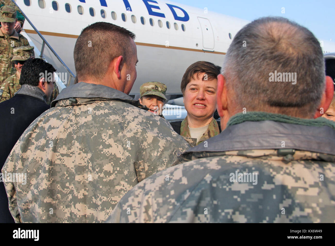 Soldiers of the Utah Army National Guard's1-211th Aviation Return to ...