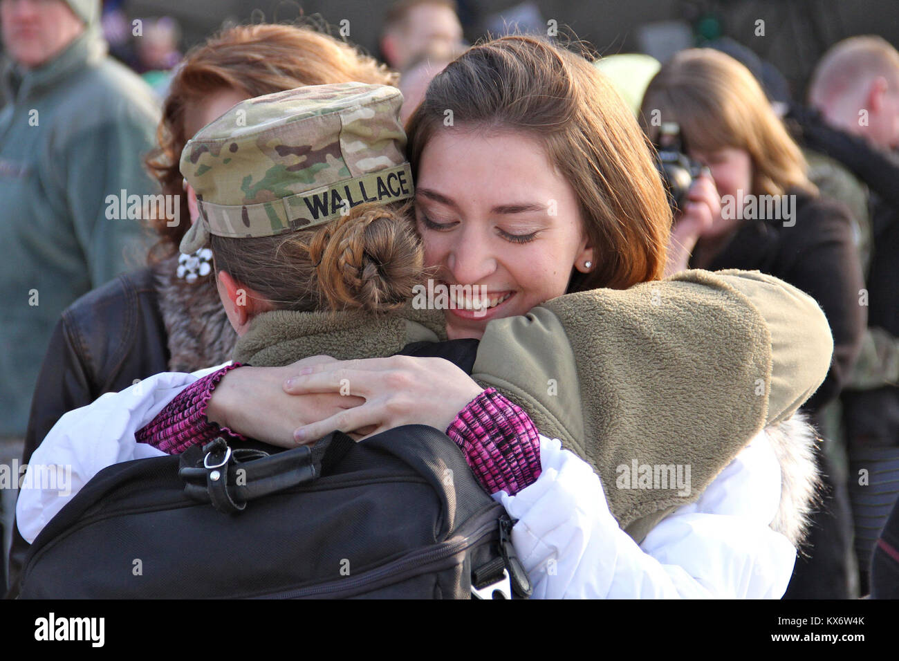 Soldiers of the Utah Army National Guard's1-211th Aviation Return to ...