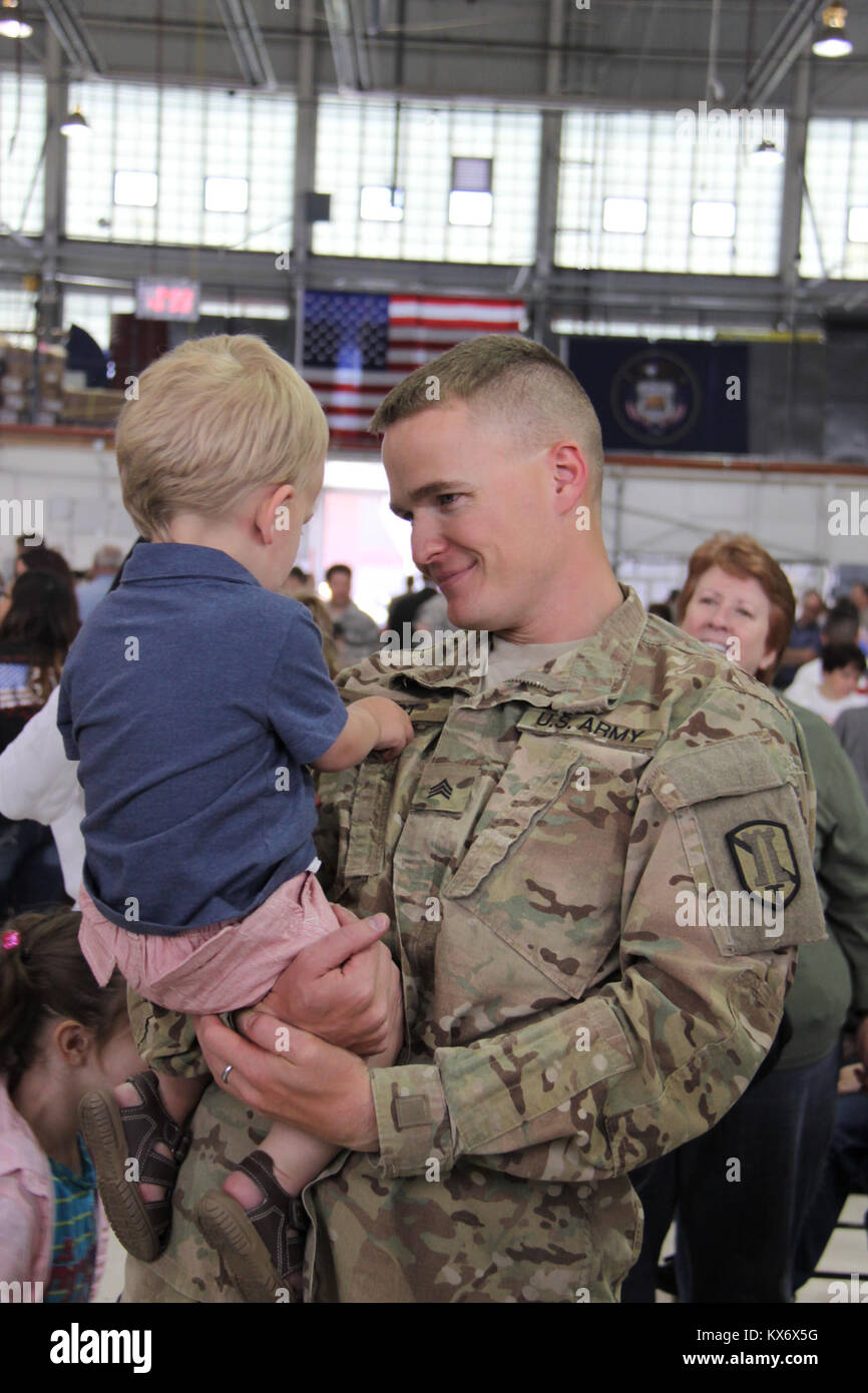 Photos by Ileen Kennedy, Z-KC166. . Soldiers of the Utah Guard’s 624th ...