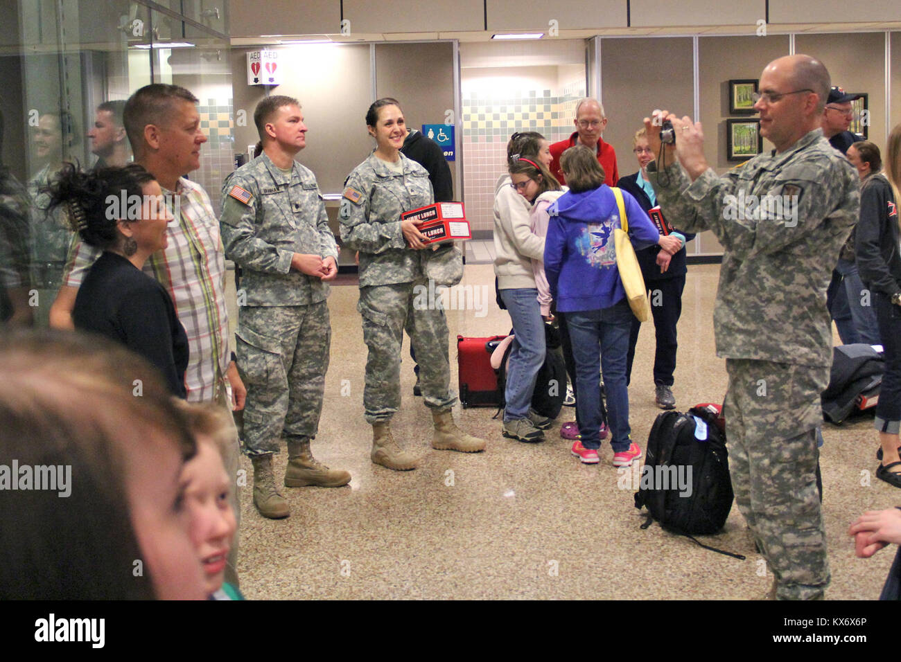 Approximately 20 Soldiers from the Camp Williams-based 204th Maneuver ...