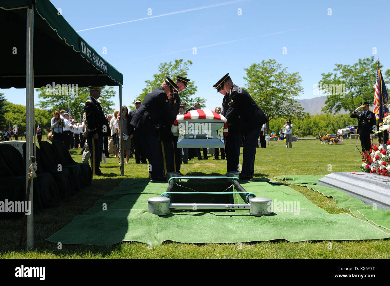 Spc. Cody Towse, of Elk Ridge, Utah, an active-duty U.S. Army soldier ...
