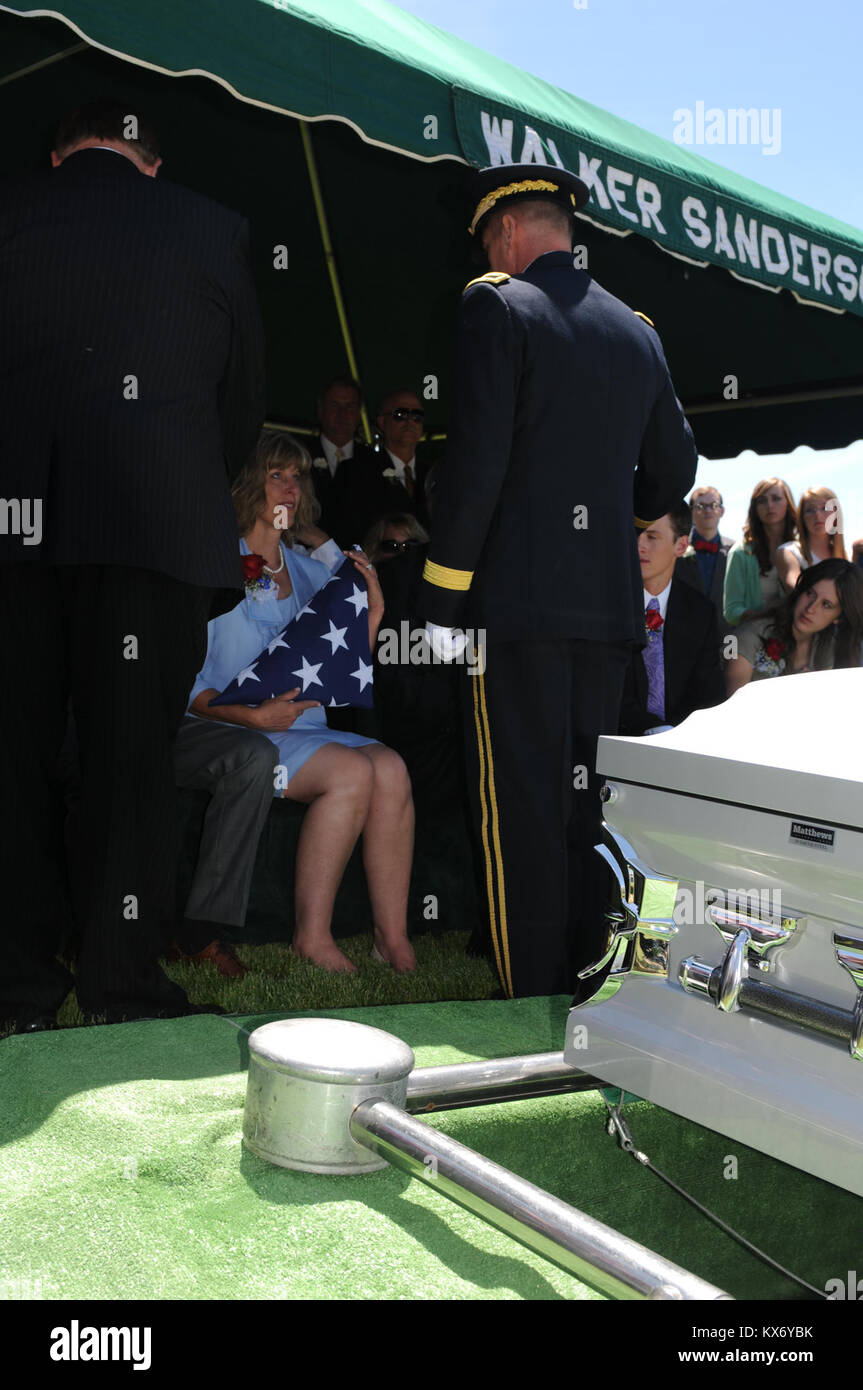 Spc. Cody Towse, of Elk Ridge, Utah, an active-duty U.S. Army soldier ...