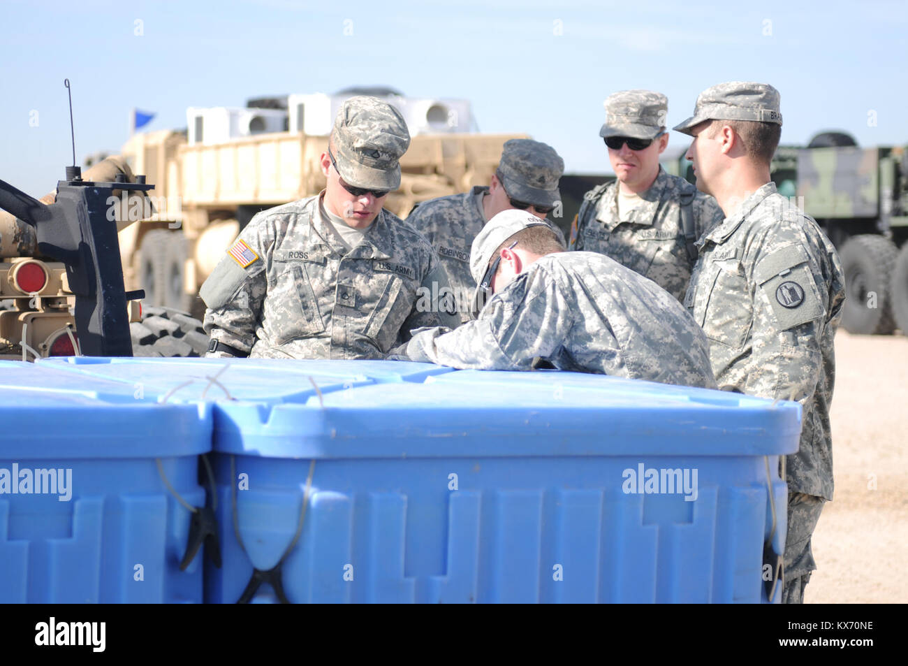 U.S. Army National Guard personnel daily duties and life. Working ...