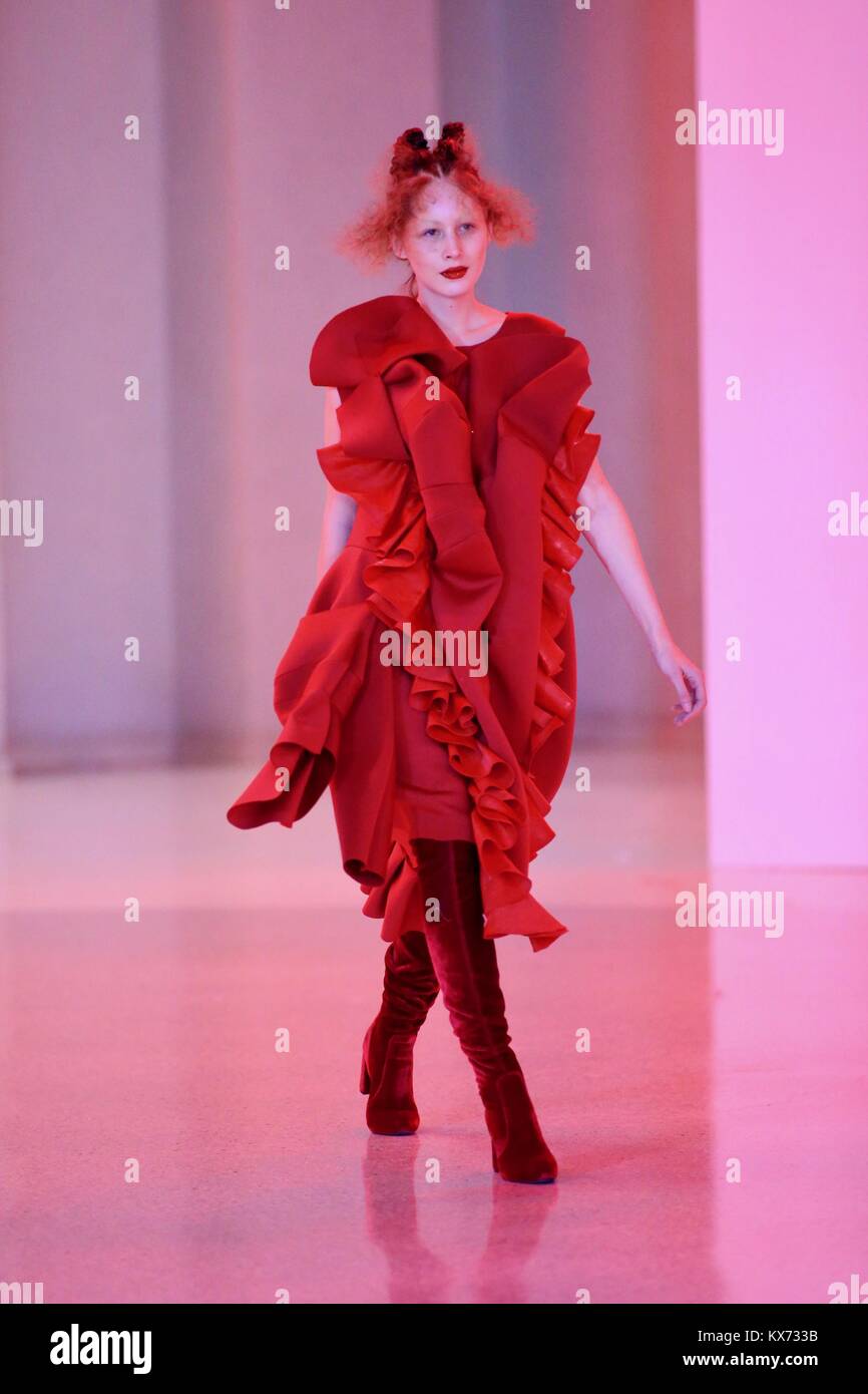 Beijing, Beijing, China. 8th Jan, 2018. .Fashion designers Yue Xiaolin ...