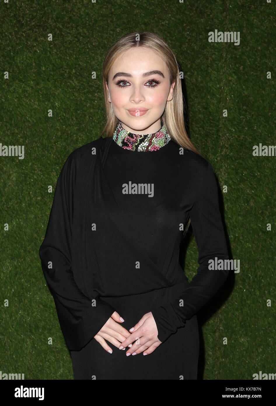 Sabrina carpenter 2018 hi-res stock photography and images - Alamy