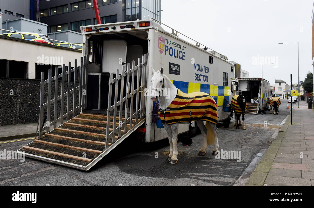 Brighton, UK. 8th Jan, 2018. Police horses from Thames Valley Force at ...