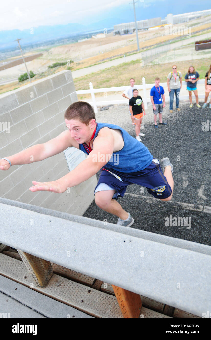 Leadership reaction course hi-res stock photography and images - Alamy