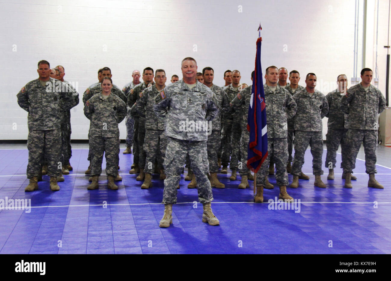 U.S. Army National Guard personnel daily duties and life. Working ...